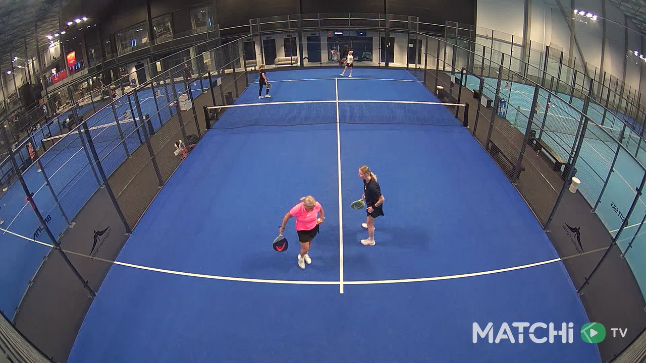 Pamela Jivemyr - Bana 4 at Bon Padel Arena